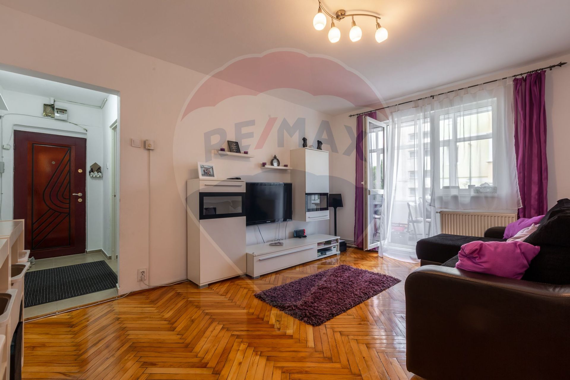 Apartament 2 camere vanzare Sibiu, Medias, Central RMX172037 | RE/MAX ...